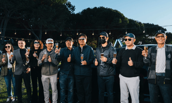 法拉第未来2025首车FF 91交付，车主为洛杉矶华人领袖Luke Hans_搜狐汽车_搜狐网