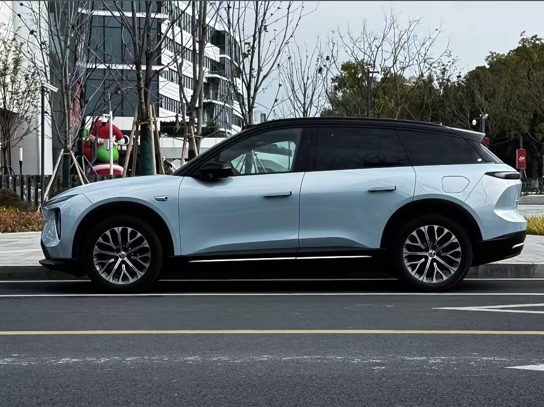 蔚来 ES6 低趴风一键解锁，AIRBFT 狗骨，适配空悬超省心_搜狐汽车_搜狐网