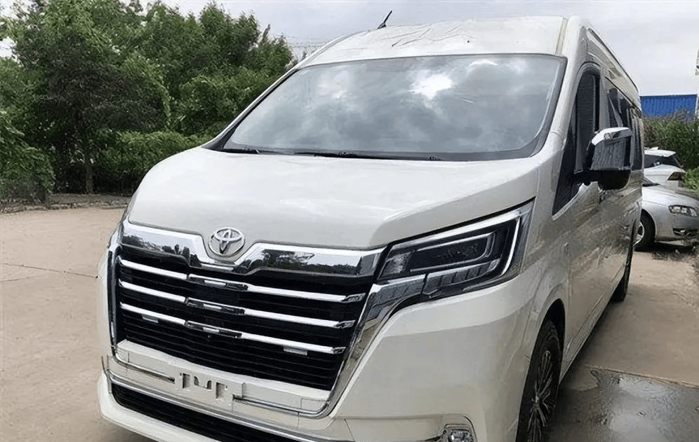 丰田7座MPV军团“跌火了”，5.1米大7座MPV，起售价23万，比埃尔法还牛_搜狐汽车_搜狐网