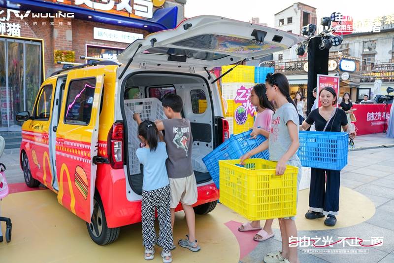 售5.78万元 五菱之光EV 305km进取型郑州上市_搜狐汽车_搜狐网