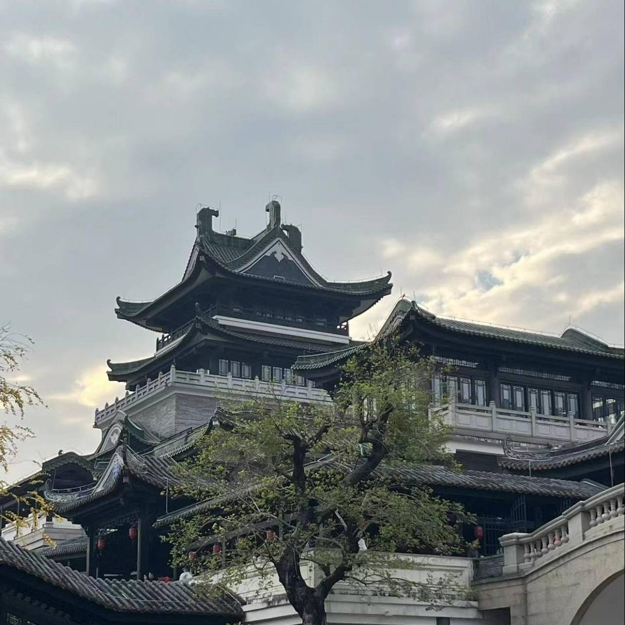 费用大涨，FDA发布2026财年收费标准！510(k)费暴涨7.12%超2.4万美刀，年费涨至超1.1万美刀_资质_企业_注册