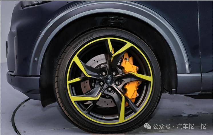 这才是良心SUV！276马力+四驱+10AT，降2万大卖10566台_搜狐汽车_搜狐网