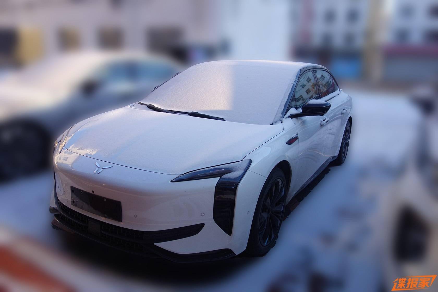 红旗EH7无伪装谍照曝光：全新设计风格，FMEs平台首款新能源轿车_搜狐汽车_搜狐网