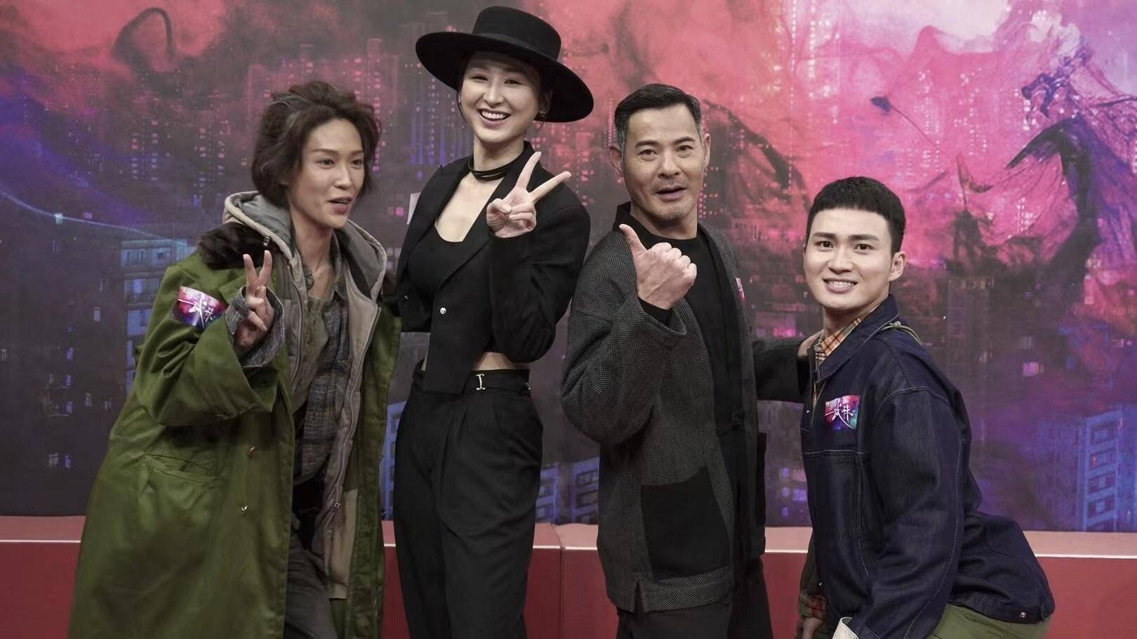 TVB新剧《武林》热拍！小花江嘉敏打戏不断，吊威亚遭误伤引担忧_吴伟豪_动作_表演