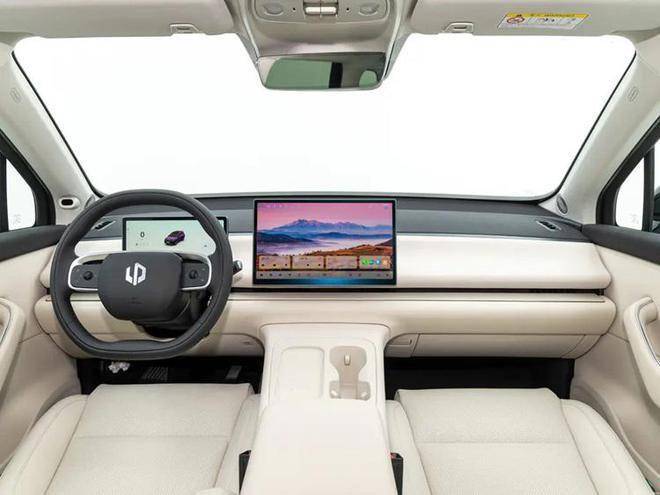 满配不超20万！ 号称“理想L6平替”的零跑C16，性价比如何？_搜狐汽车_搜狐网