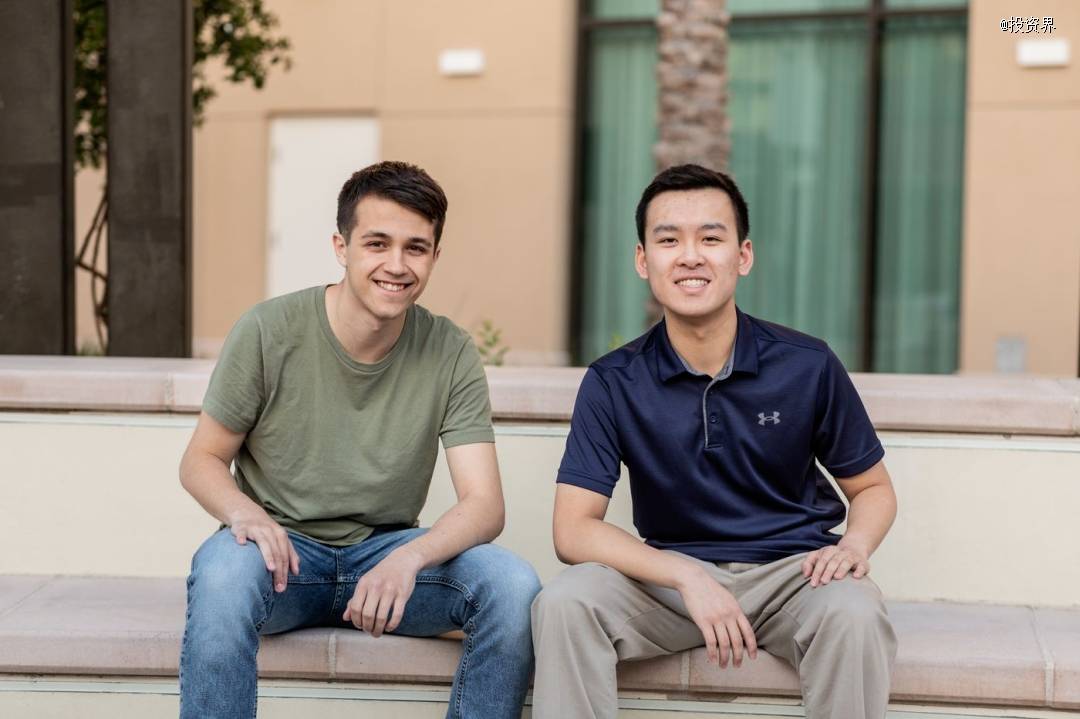 两位00后，融资8个亿_Etched_Sohu_Uberti
