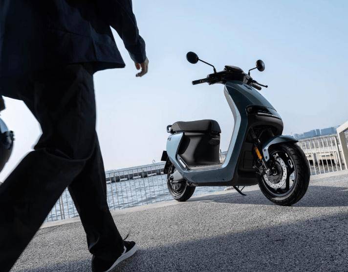 九号电动车 E80c MK2 发布：5 英寸全彩 TFT 屏，6499 元起_搜狐汽车_搜狐网