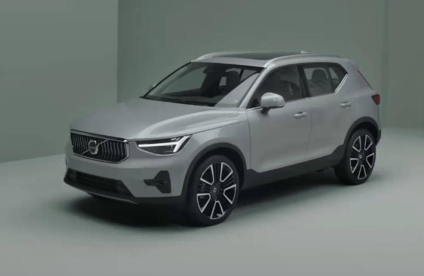 2025 款沃尔沃 XC40 SUV 上市：车漆配色调整，26.98 万元起_搜狐汽车_搜狐网