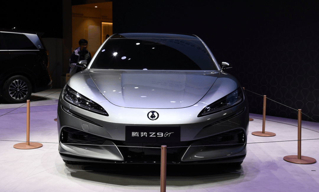 帅气性能媲美帕拉梅拉，腾势Z9GT售价33.48万起上市！_搜狐汽车_搜狐网