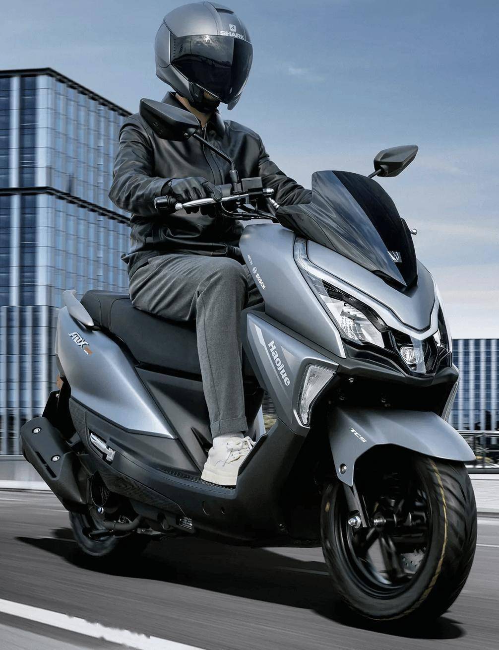 豪爵ADX125摩托新车上市，12680元起，你心动了吗？_搜狐汽车_搜狐网