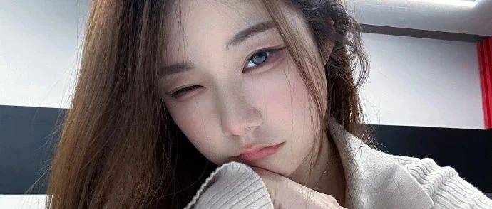 Chovy与三星谈崩，或将加盟WBG；老头杯奖金300万，MLXG心动了！T1官宣Oner续约两年；CFO宣布Karsa离队！_赛季_竞燃_选手