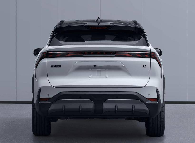 换搭 1.5L 插混，吉利银河 L6 EM-i、银河 L7 EM-i 有望下月预售 - 数码前沿 数码之家