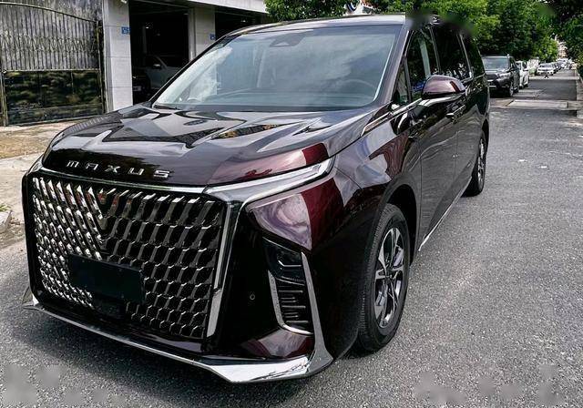 新造型酷似埃尔法，MAXUS大通G90豪华MPV曝光，精致又大气_搜狐汽车_搜狐网