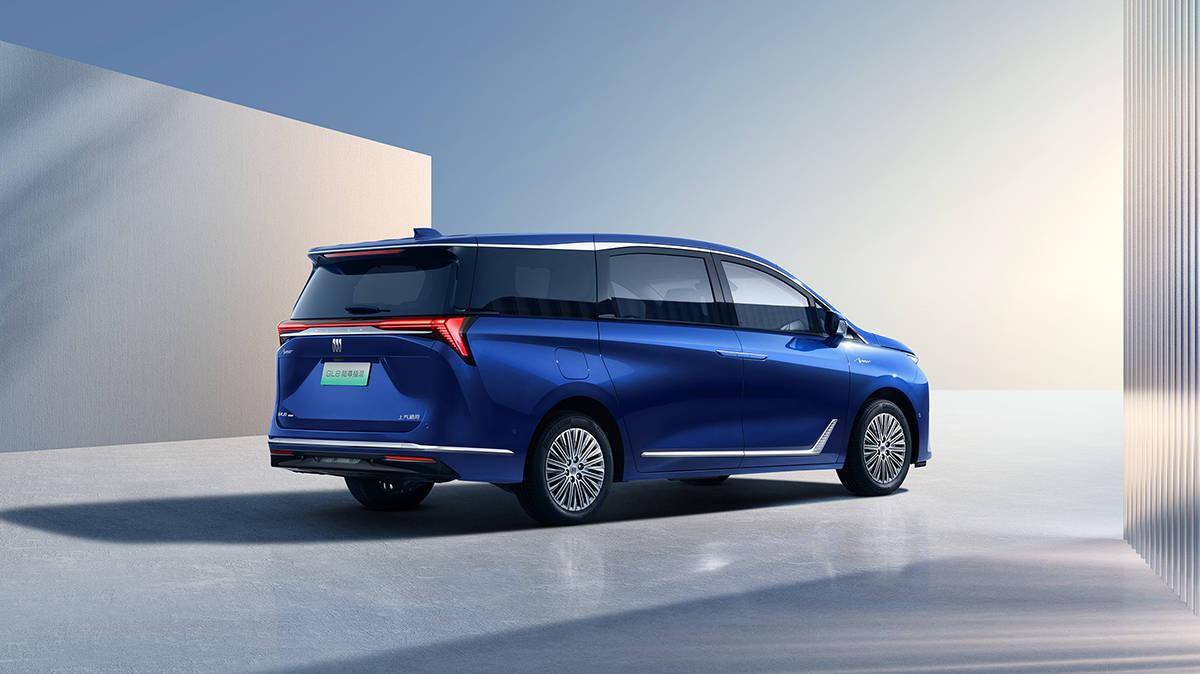 GL8陆尊PHEV引领高端MPV新风尚，开年内卷谁与争锋？_搜狐汽车_搜狐网