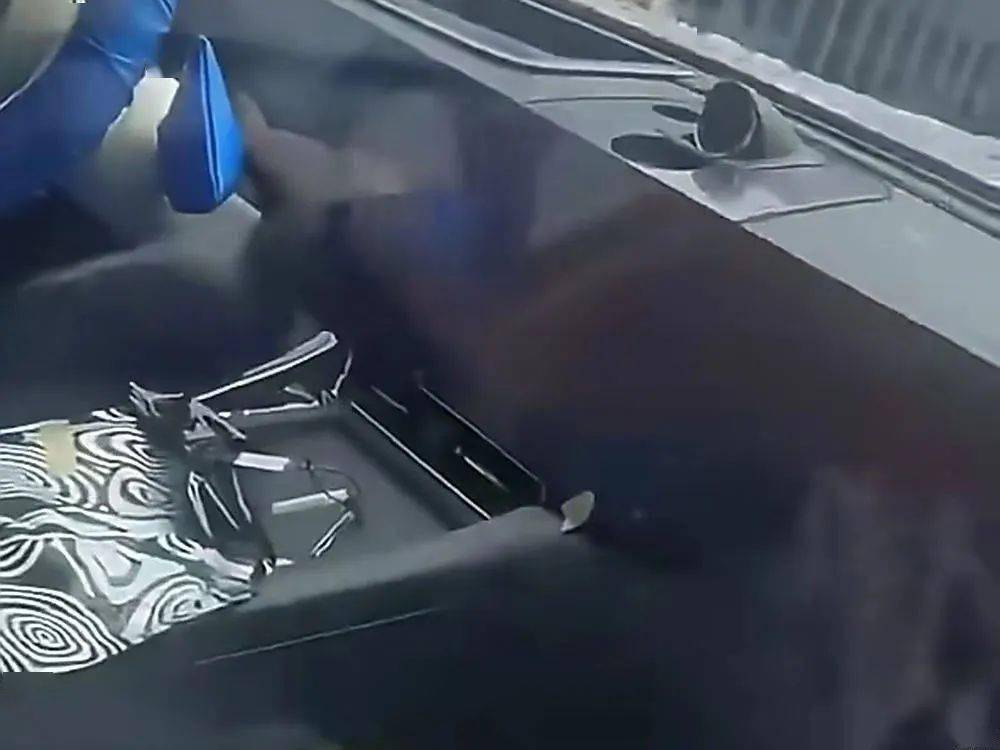 问界M8四月来袭，车长达5.19米，价格直逼理想L9！_搜狐汽车_搜狐网