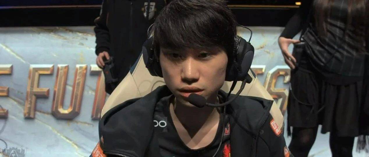 Doinb自证清白，无违法犯罪记录！手持中国五星卡，享永久居住权_直播_赛段_涵艺