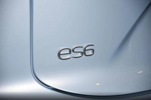 蔚来ES6，限时补贴7.1万，换电3分钟/续航625km，家用值不值吗？_搜狐汽车_搜狐网