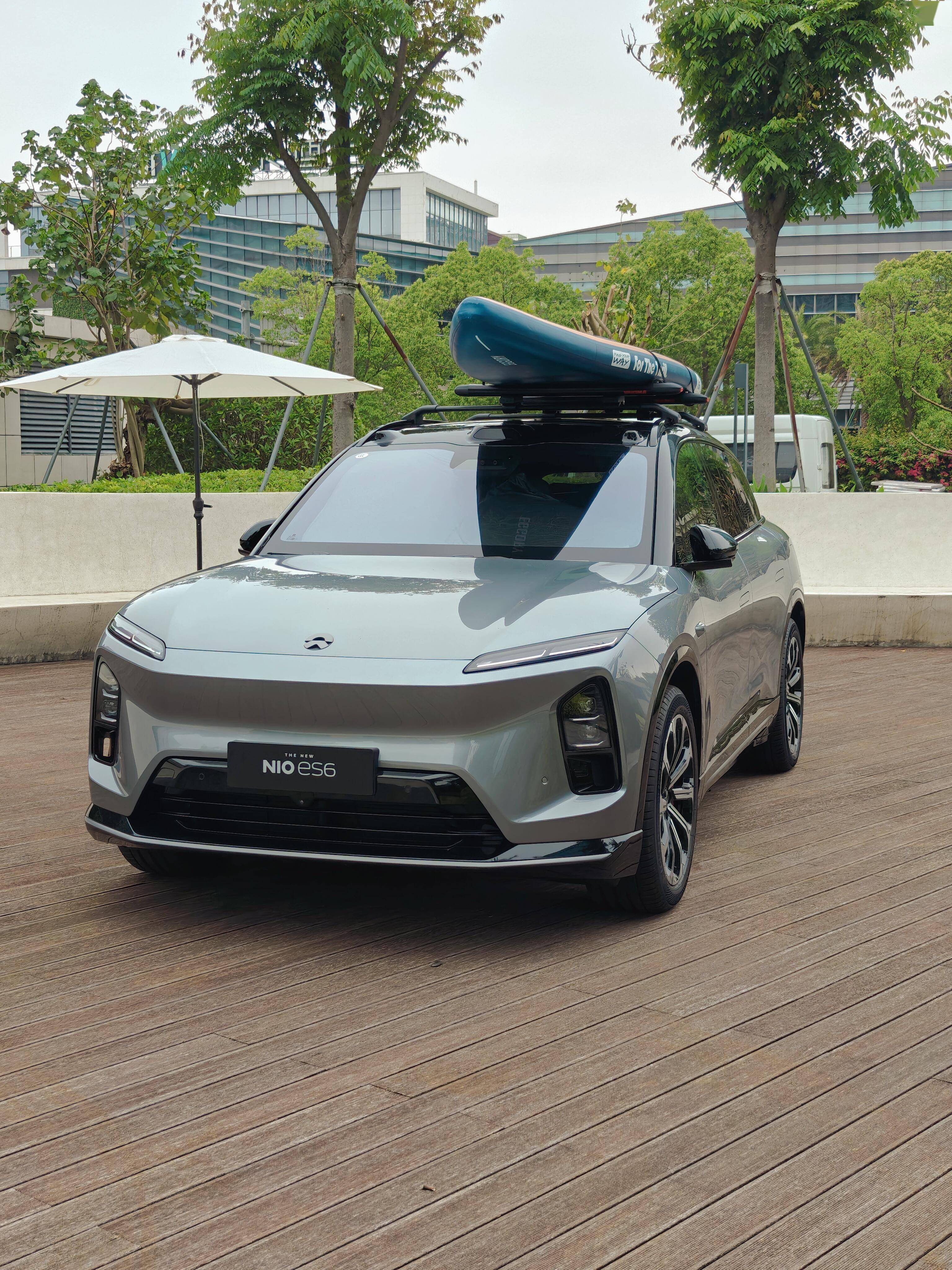 蔚来新款ES6/EC6内饰大改，横屏怀挡向ET9看齐，定价多少你能接受？_搜狐汽车_搜狐网