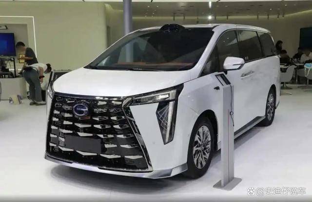 广汽传祺向往M8乾崑版，1200km续航+248km纯电，搭载华为智驾！_搜狐汽车_搜狐网