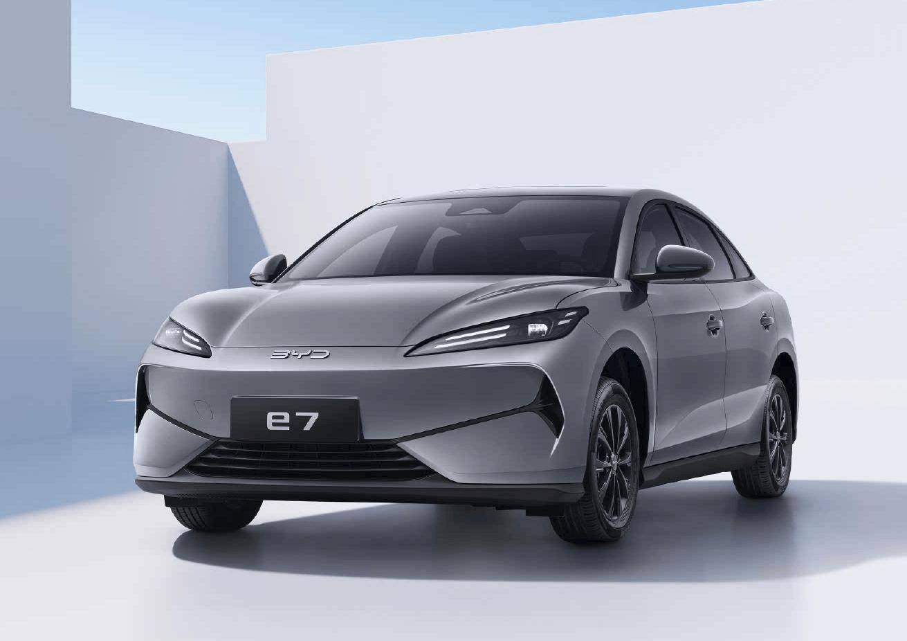 比亚迪e7纯电中型车上市，售10.38万起，续航可达520公里_搜狐汽车_搜狐网