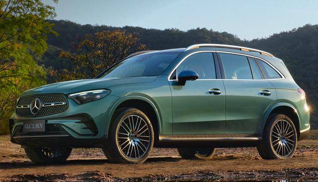 30万级豪华SUV对决：奥迪Q6 quattro纪念版VS奔驰GLC怎么选？_搜狐汽车_搜狐网