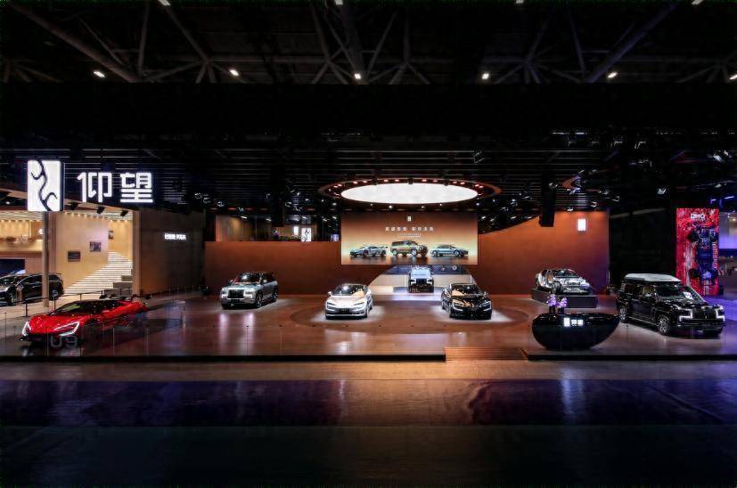 粤港澳车展仰望全车系亮相，U8L全新车色首发_搜狐汽车_搜狐网