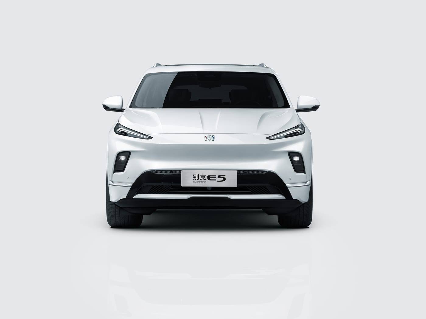 新款别克纯电E5怎么选？三款配置续航515-620km，看这篇就够了！_搜狐汽车_搜狐网