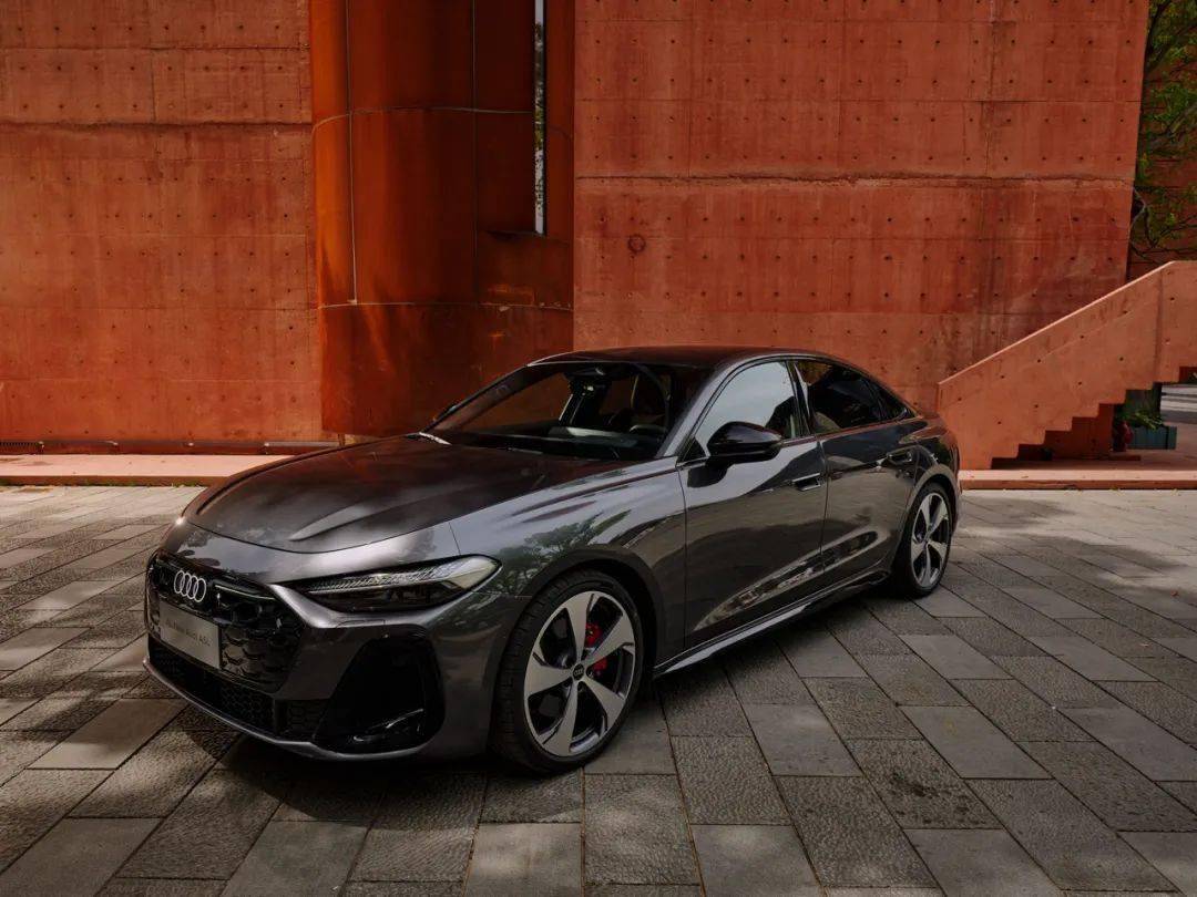 一汽奥迪A5L开启预售！奥迪+华为，第五代EA888，轴距加长！3系C级小心了_搜狐汽车_搜狐网