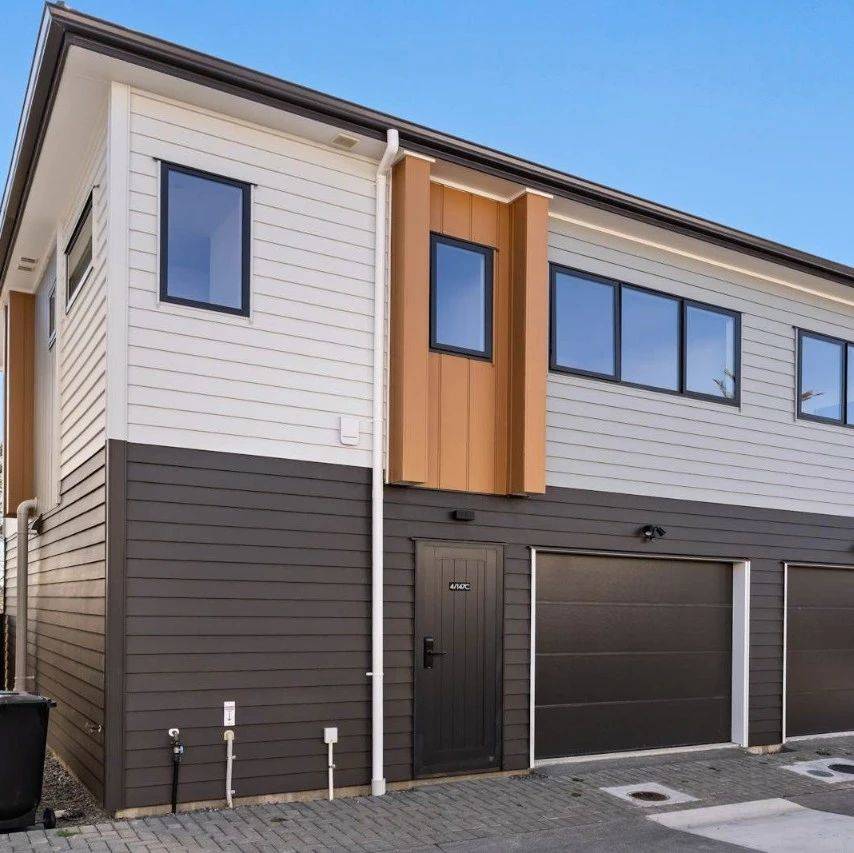 北岸 | Northcross 3房 奢华联排别墅！阳光花园+南北高速通达，锁门即走无忧虑，品质生活触手可及！_Court_卧室_Nadja