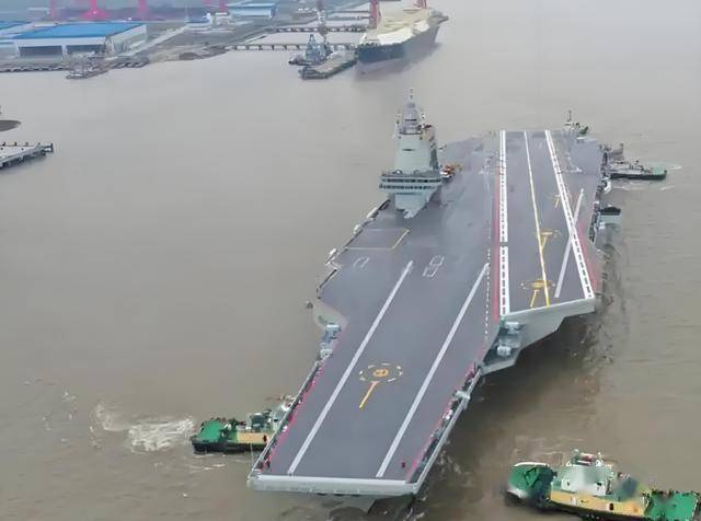 中国的第4艘航母，003A型航母将远超福建舰，到底有多强悍？_舰载机_飞行甲板_舰岛