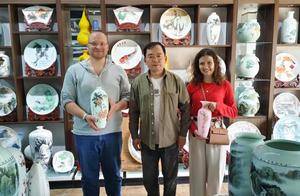 Russian friend enters Zibo Zhang Xinzhong Tao Liu Art Museum_the_works_of