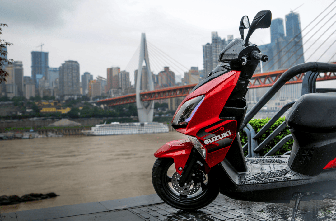 UY NO.1丨济南铃木UY125缘何成为生活小踏板的“绝对王者”_搜狐汽车_搜狐网