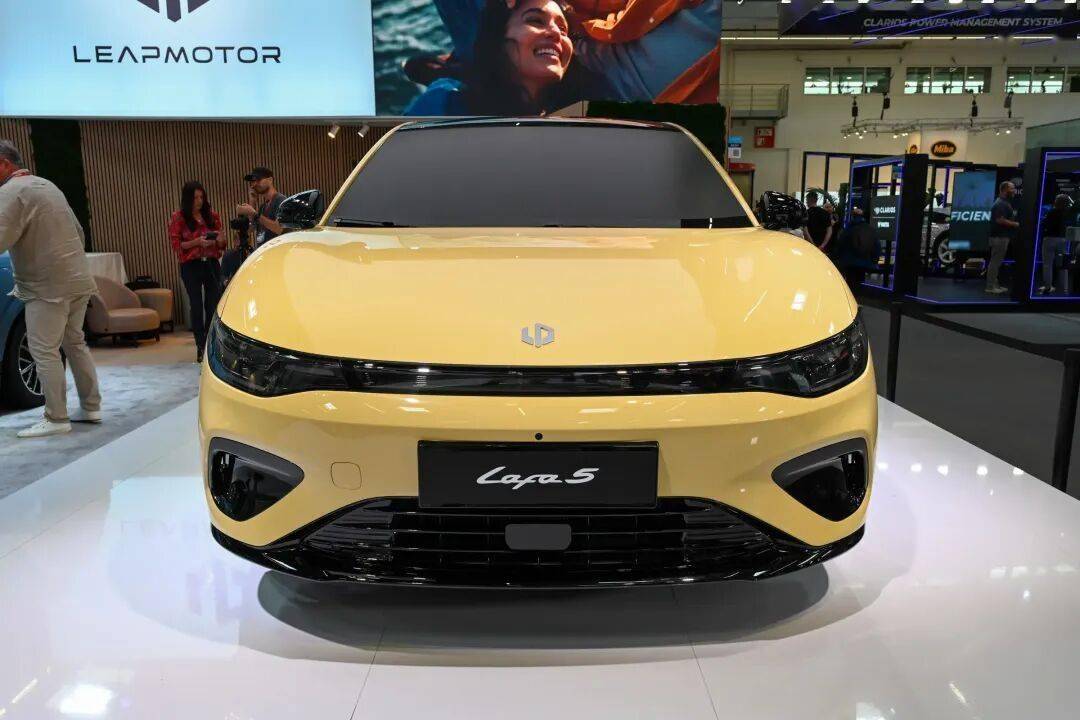 10.58万起！零跑Lafa5官宣_搜狐汽车_搜狐网