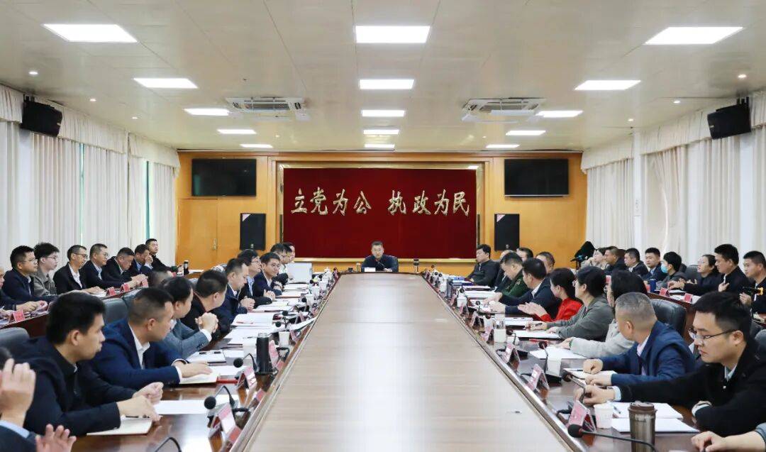 军地同心“议”武装 护航自贸港启新程——海南各市、县（区）召开党委常委议军会_建设_工作_会议